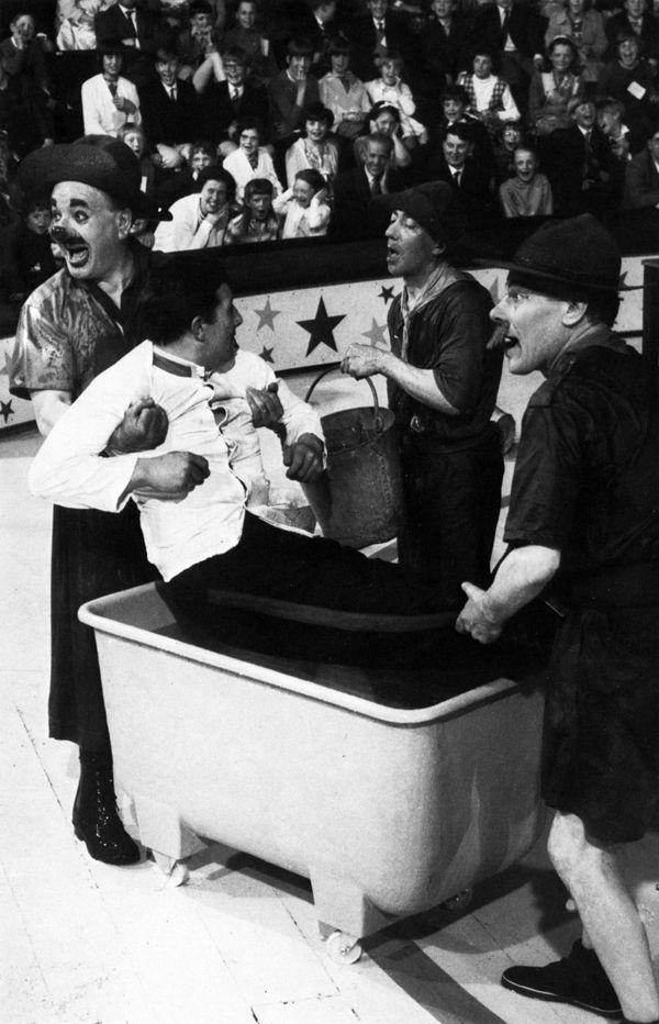 Charlie Cairoli - Circopedia